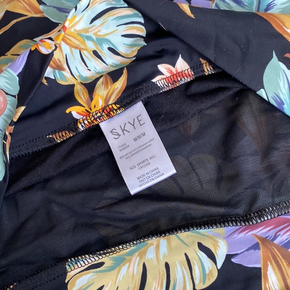 Skye Swimwear | Swim | Skye Two Piece Tropical Bathing Suit Size M ...